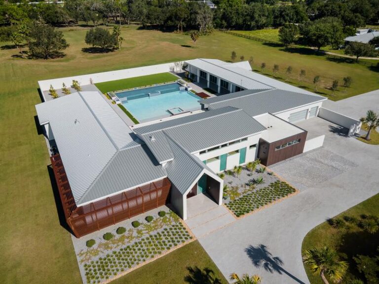 Mullet's Aluminum Standing Seam Metal Roofing fabrication and installation