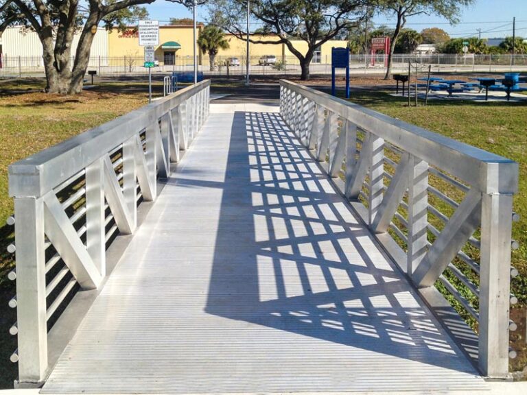 Pedestrian Bridges Gallery